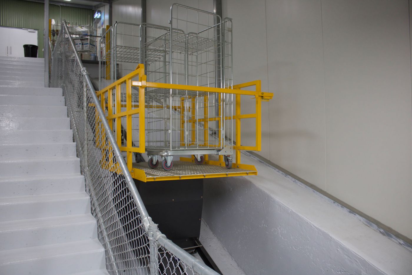 Goods Lift Inclined - Inclined Lifts